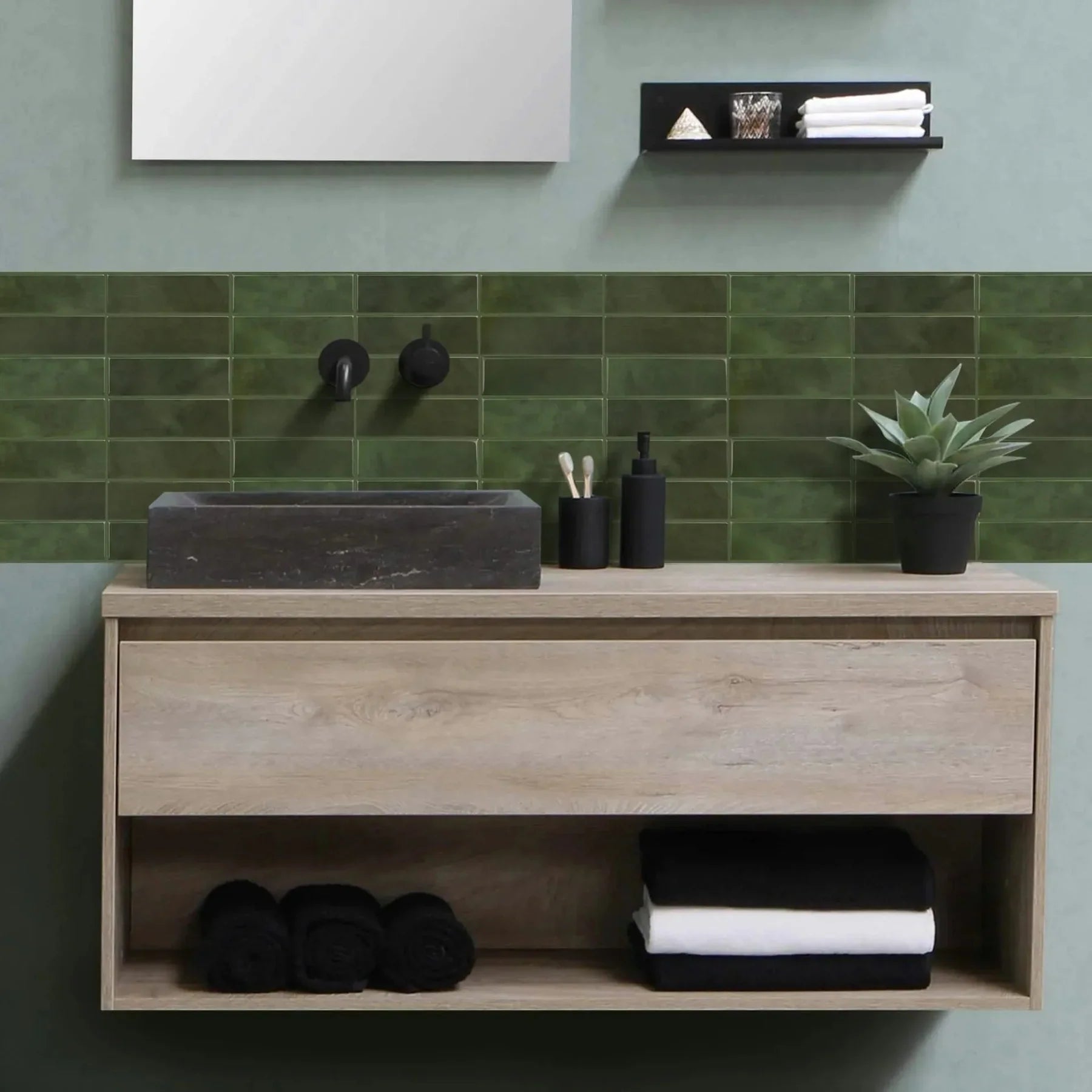 Selvklebende veggfliser – Kvalitetsfliser, rask montering | Homy